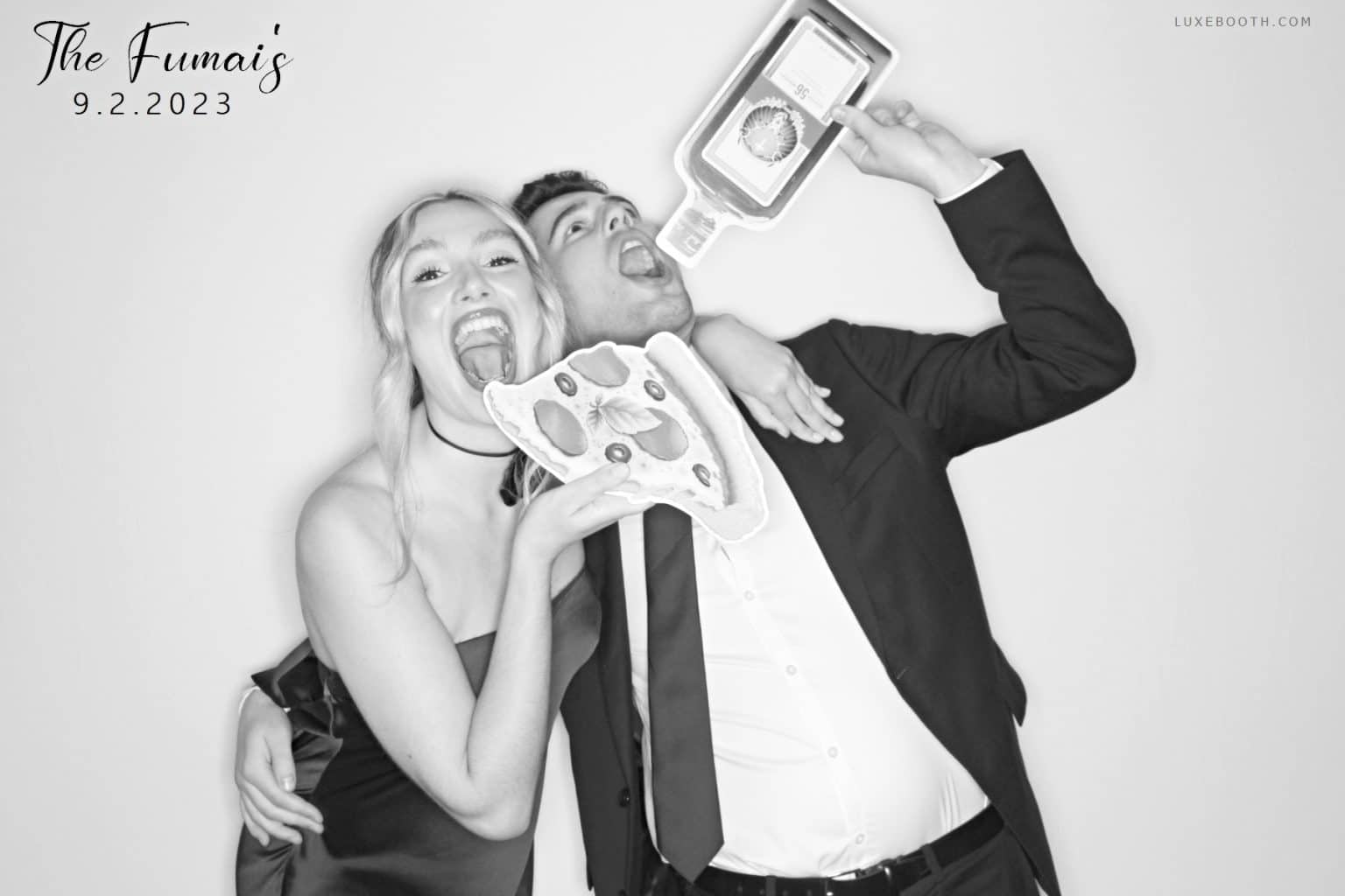 Photo Booth Rental Los Angeles | Luxe Booth