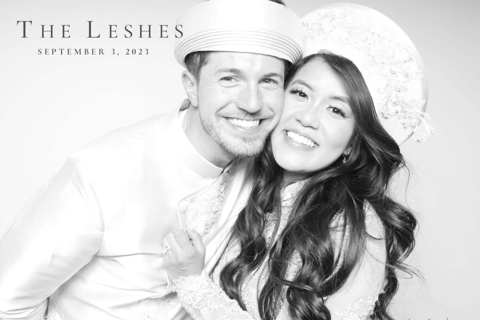 Black and White Photo Booth | Ultimate Glam - Luxe Booth | Photo Booth ...
